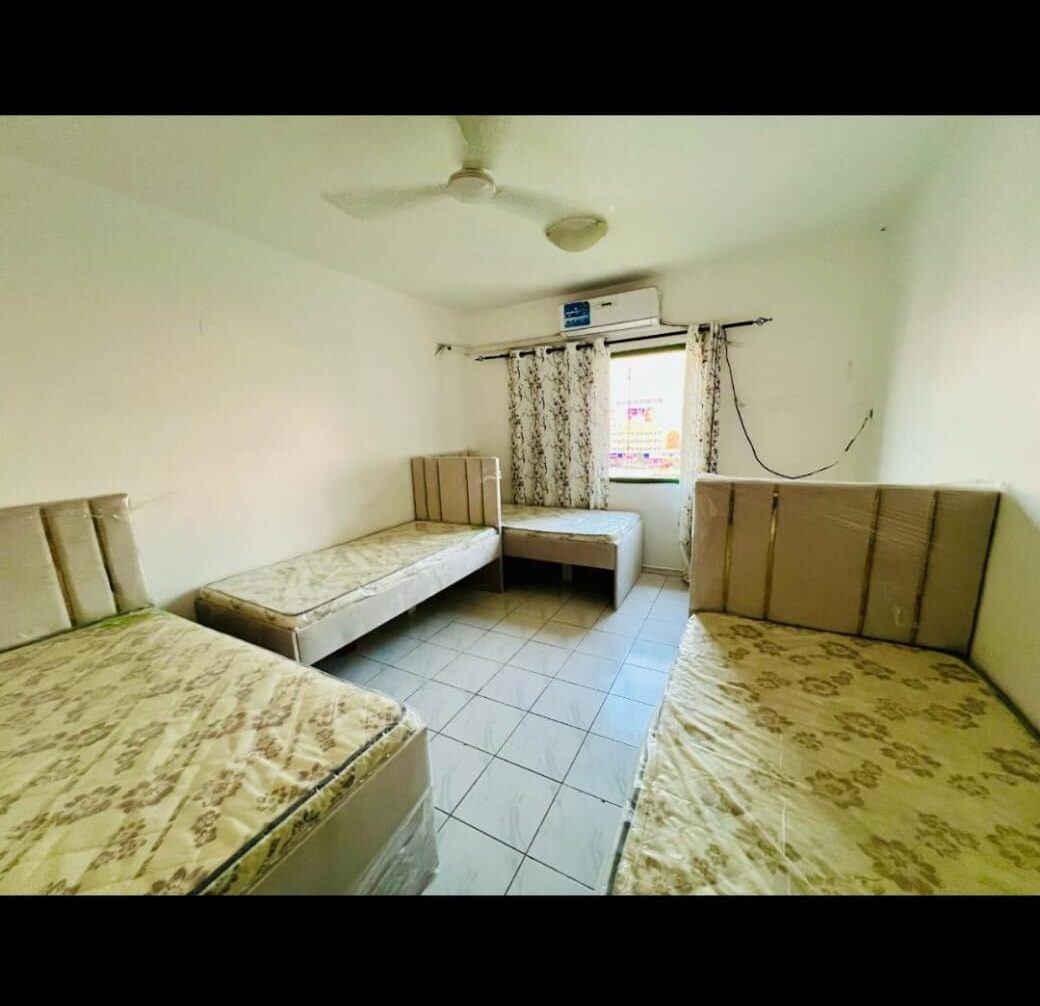 EXECUTIVE BACHELORS BED SPACE IN KARAMA CENTRE | 10 MINS WALK FROM ADCB ...